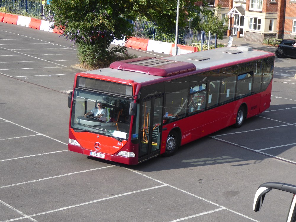 Untitled 1 [www.oxford-chiltern-bus-page.co.uk]