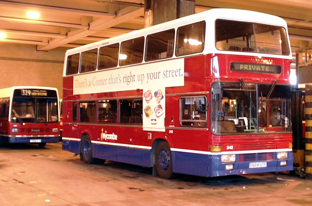 Untitled 1 [www.oxford-chiltern-bus-page.co.uk]