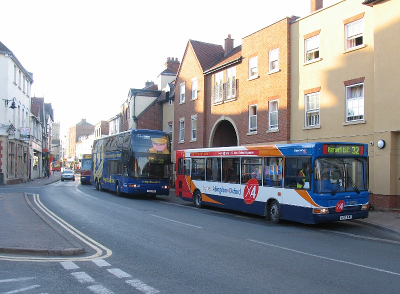 Oxford & Chiltern Bus Page - Weekly News update