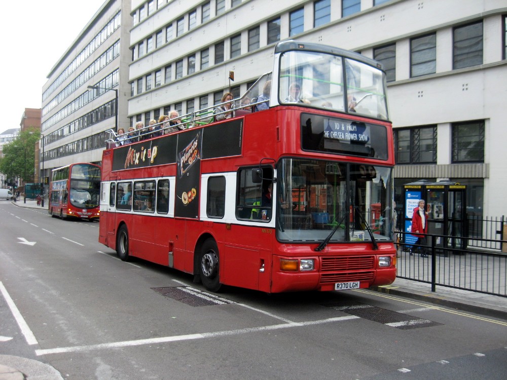 News Page Editorial & Features p