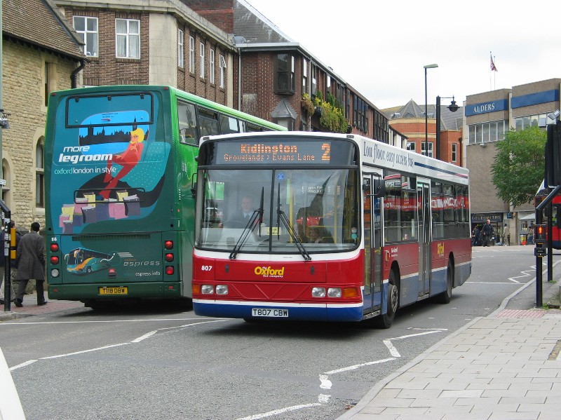 Oxford & Chiltern Bus Page - Weekly News update