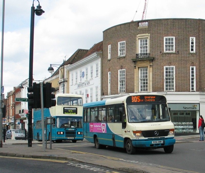 Oxford & Chiltern Bus Page - Weekly News update